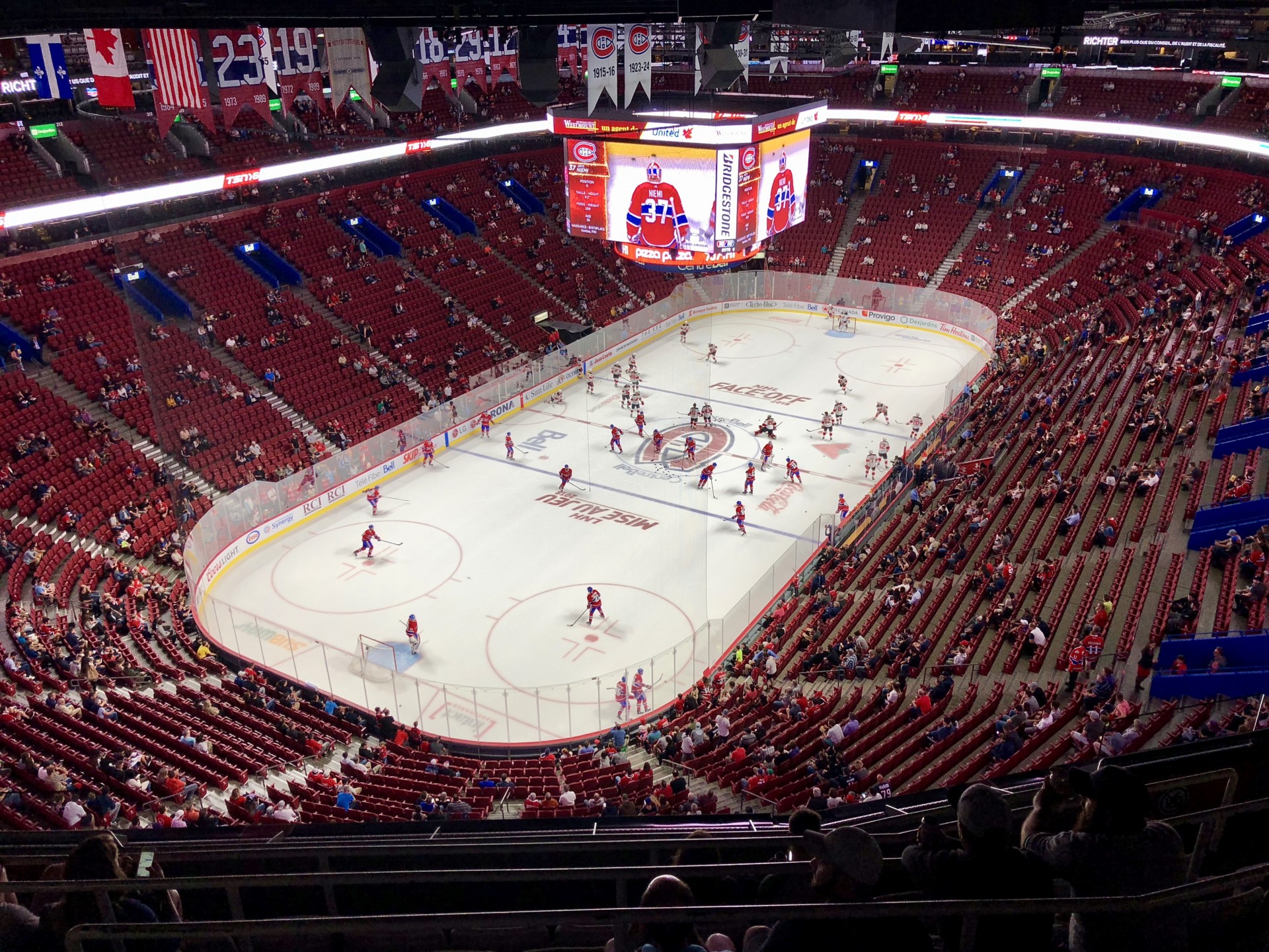 Allez les Rouges! › Weltrentner